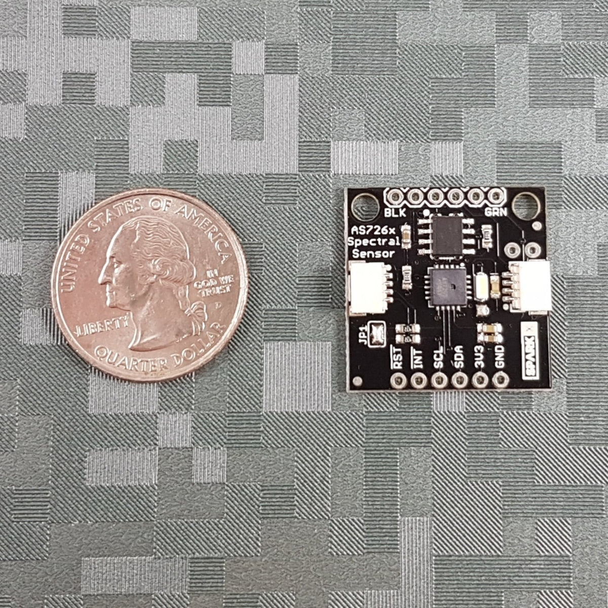 Qwiic NIR Spectral Sensor - AS7263 — Little Bird